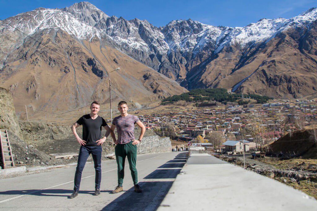 Klasztor Cminda Sameba: jak dojechać i co warto zobaczyć?