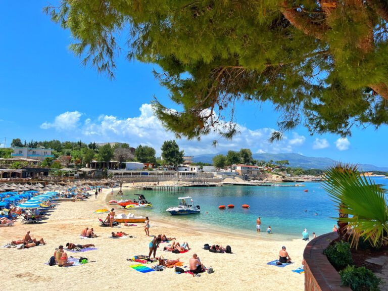 Gdzie jechać na wakacje do Albanii? 15 najlepszych miejsc na urlop